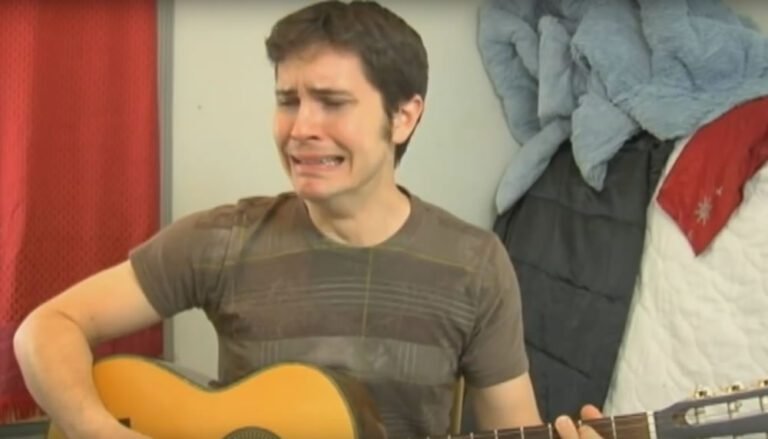 HOW TO WRITE A SAD SONG: 7 PROVEN TIPS - RATE MY TONE